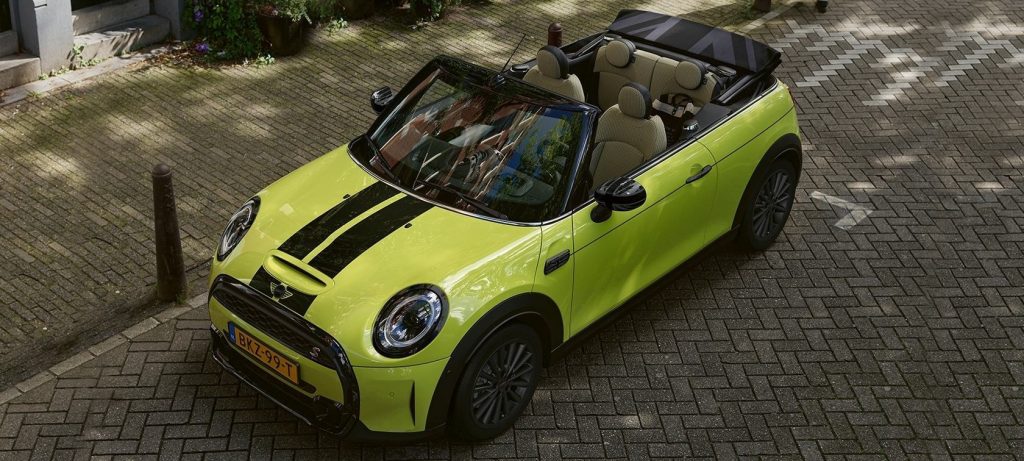 MINI Convertible 2021 - Open for New Things