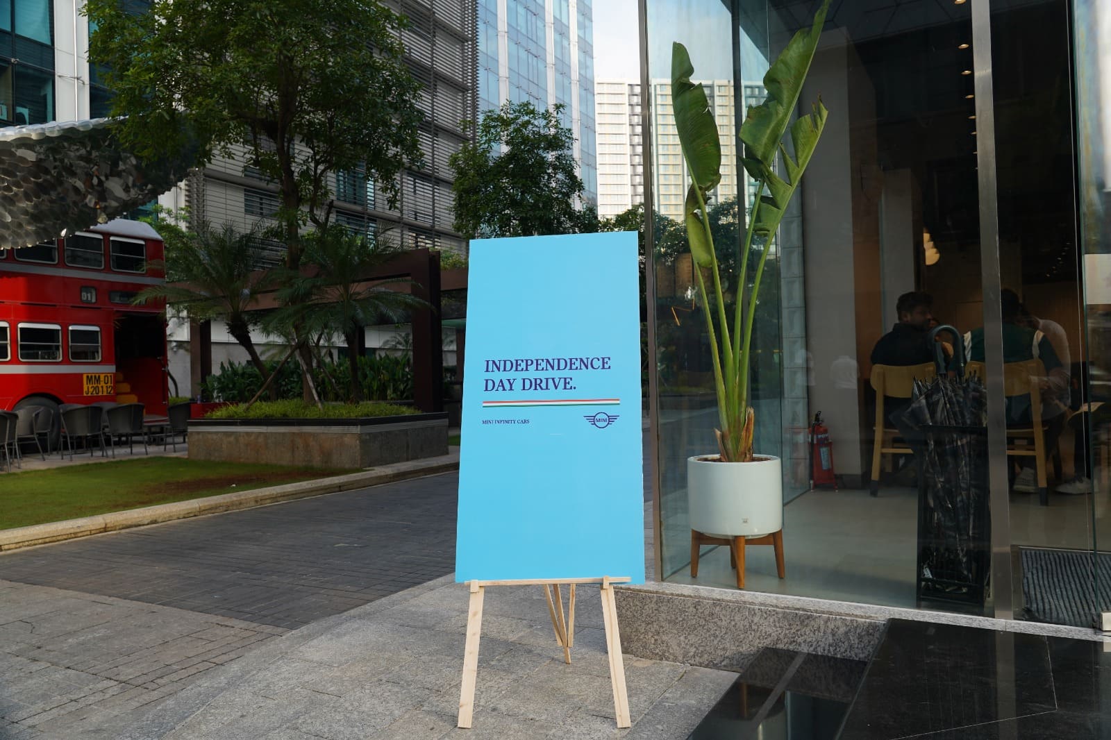 MINI Independence Day Drive! - Infinity Cars